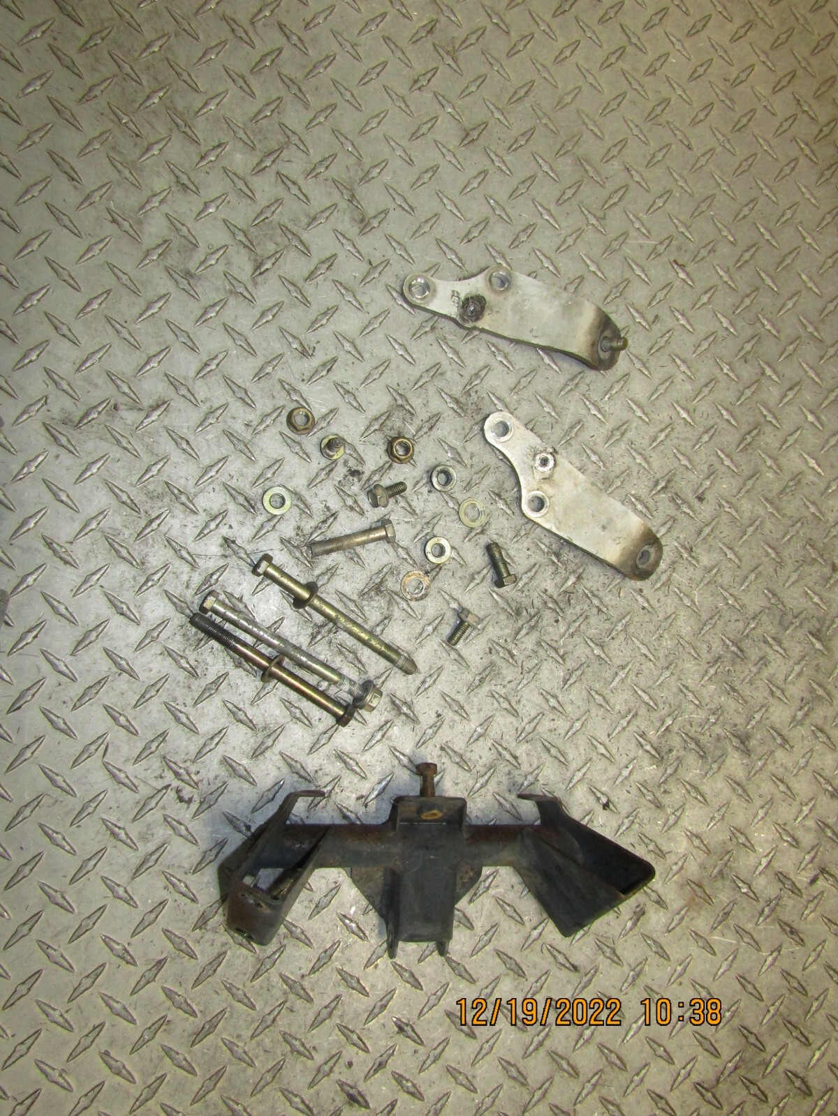 Polaris Predator 500 Motor Mount Bracket Bolts Hardware 782 | eBay