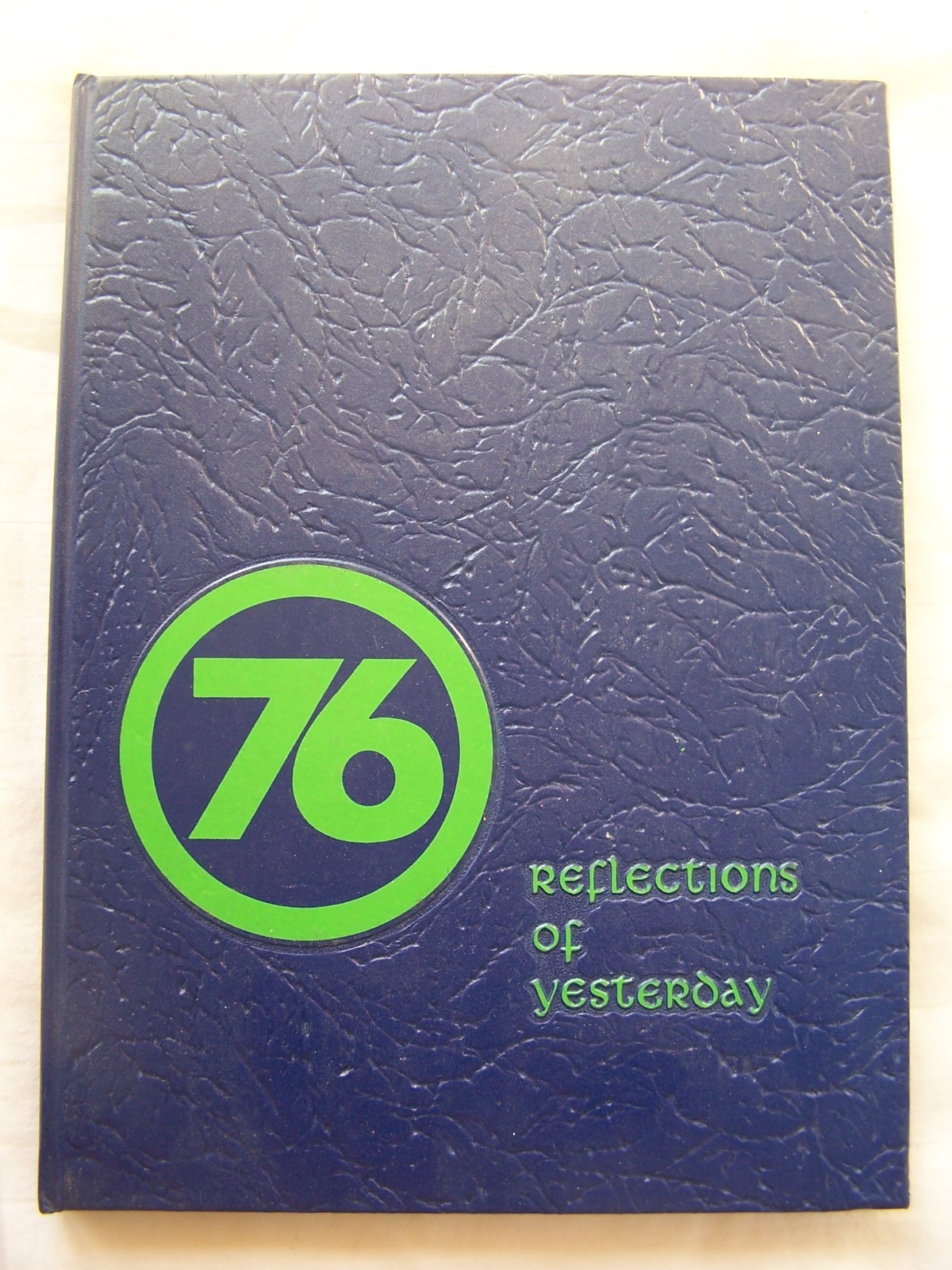 1976 JOHN ADAMS HIGH SCHOOL YEARBOOK PORTLAND, OREGON REFLECTIONS ...