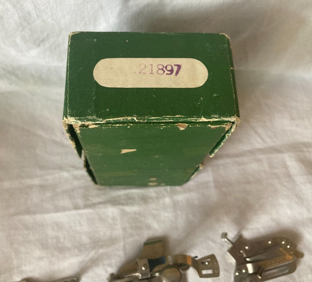 Vintage Singer Sewing Machine Attachments in Box #160809 NICE SET! | eBay