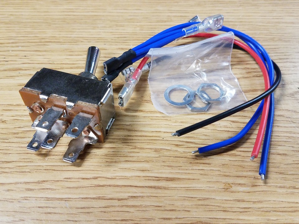 Simplicity SunStar PTO Toggle Switch , 20HP 1691018, 1691381, 1691710 ...