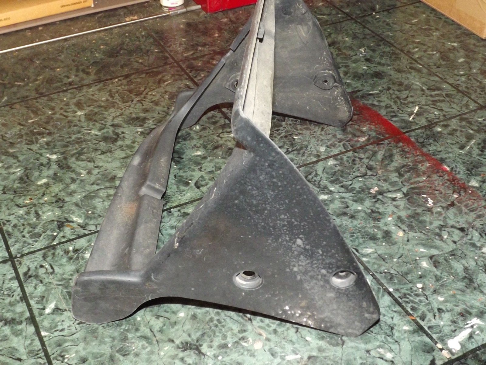 OEM 88-91 USDM Toyota Corolla SR5 Coupe AE92 passenger headlight trim ...