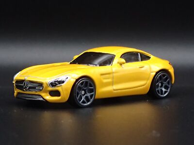 2015-2020 MERCEDES-BENZ AMG GT 1:64 SCALE COLLECTIBLE DIORAMA DIECAST ...