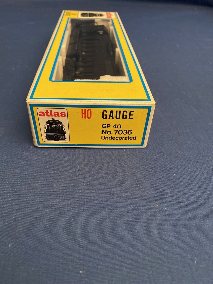 atlas ho locomotives GP 40 7036 Undecorated vintage | eBay