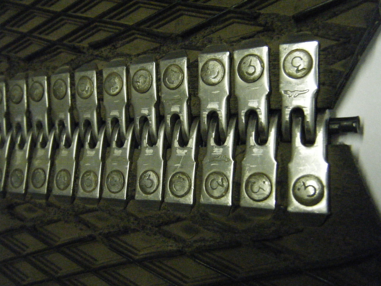 Apache 25085386 7in. Alligator Rivet Installation Tool for sale online ...