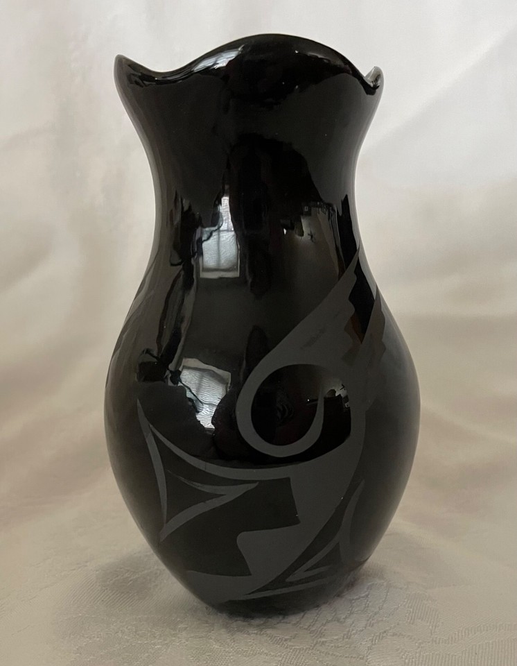 ELI DINE' Cedar Mesa Pottery - 6 5/8" Native American Vase - Black ...