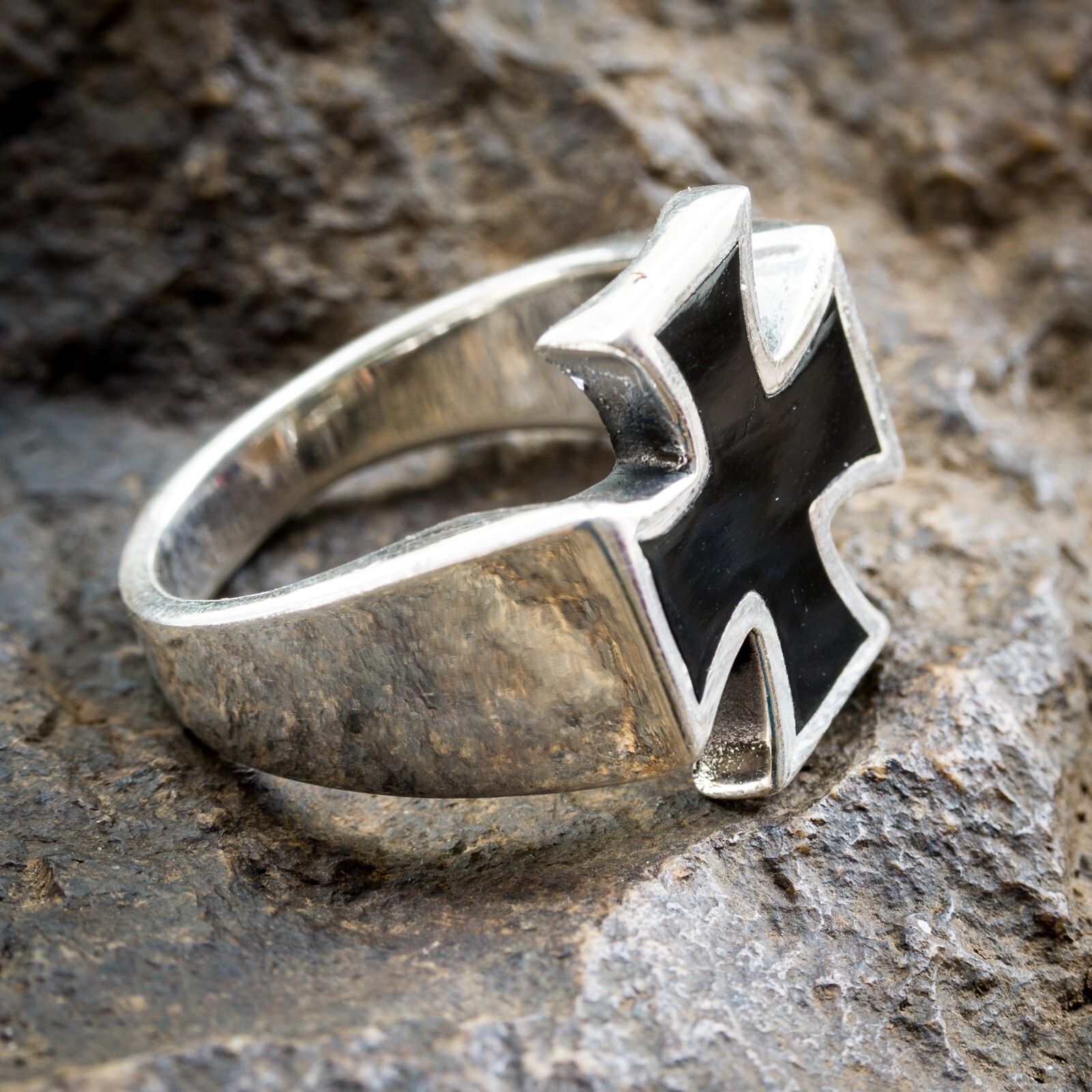 Small Iron Cross Ring .925 silver & enamel Biker Heavy Metal Gothic ...