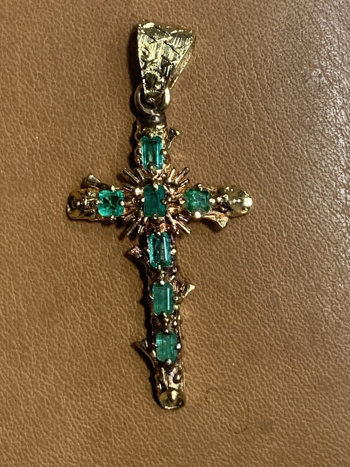 trunk rustic cross 18 kt gold whit 7 natural stone colombian emerald ...