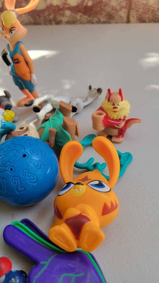 "Vintage Toy Lot Mixed Action Figures Collectibles Bundle 80s 90s 2000s ...