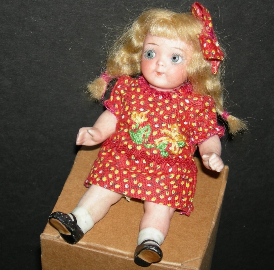 GOOGLY ALL BISQUE DOLL - GERMAN - ANTIQUE - 4 1/2" - SMILING - GREAT ...