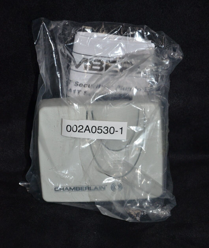 CHAMBERLAIN Remote Control GARAGE Door Opener: PLUG-IN LIGHT CONTROL ...