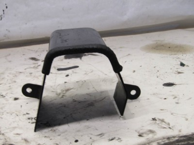 Isuzu Trooper 3.0 MK2 facelift 91-02 4JX1 engine bay bracket . | eBay UK