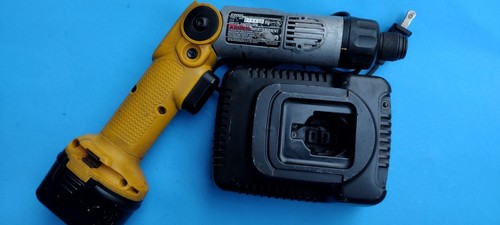 DeWalt DW920 Cordless Heavy Duty 7.2V Screwdriver w/Charger and 1 ...