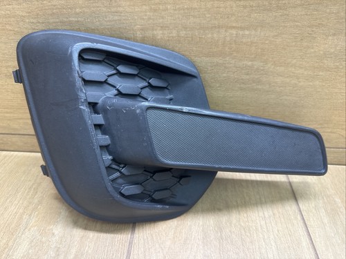 2010 - 2015 CHEVROLET EQUINOX FRONT RIGHT BUMPER FOG LIGHT COVER GRILLE ...