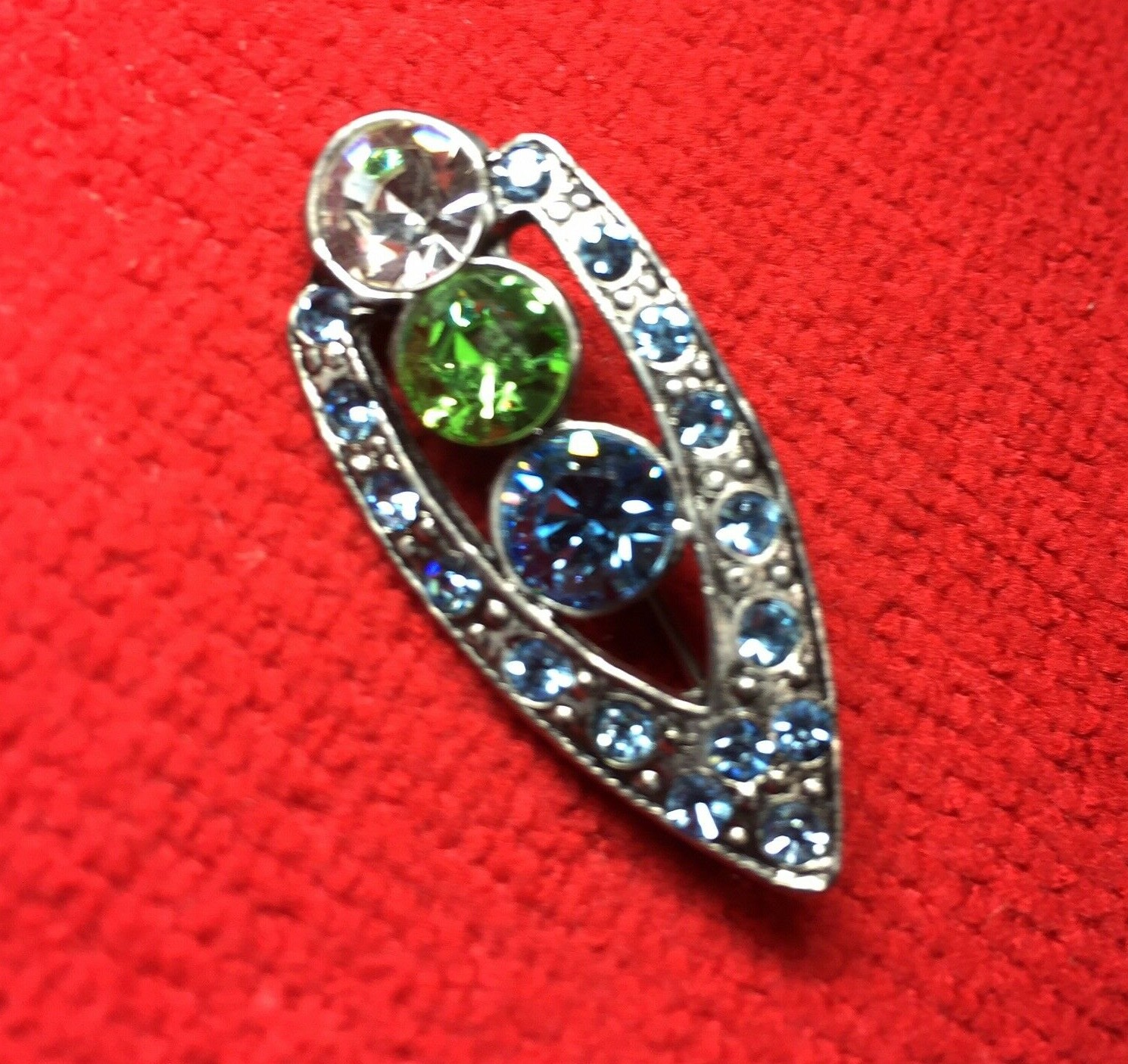 Spear Point Pewter Colored Crystal Stones Pin Back Ac… - Gem