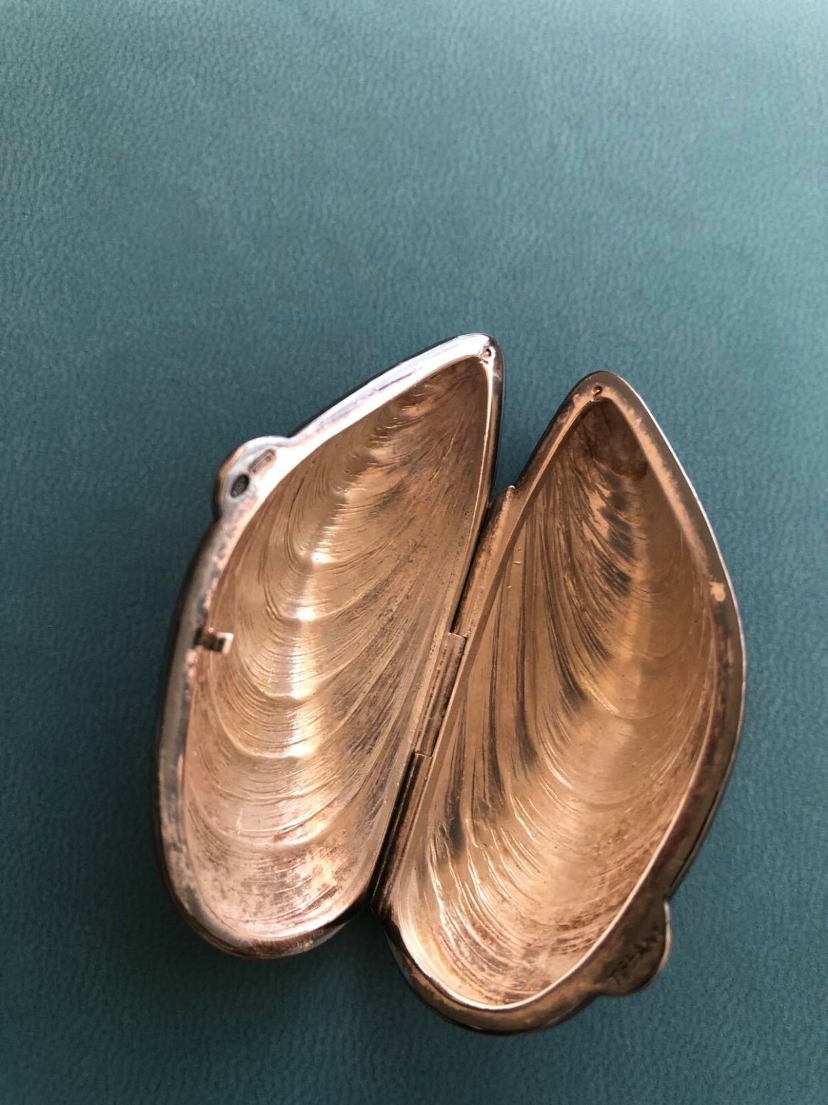 Tiffany & Co Sterling Silver Enamel Mussel Shell Pill Box Extremely ...