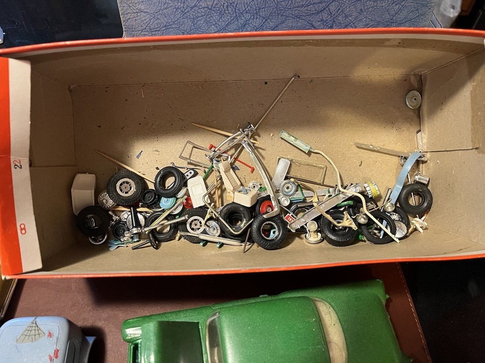 Vintage Mpc 1/25 - ‘76 Chevy Vega Model Kit RARE Also 5 Other Cars +all ...