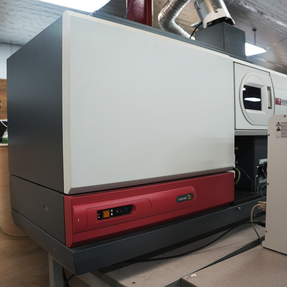 Varian ICP-OES Spectrometer Vista MPX w/Varian Sample Preparation ...