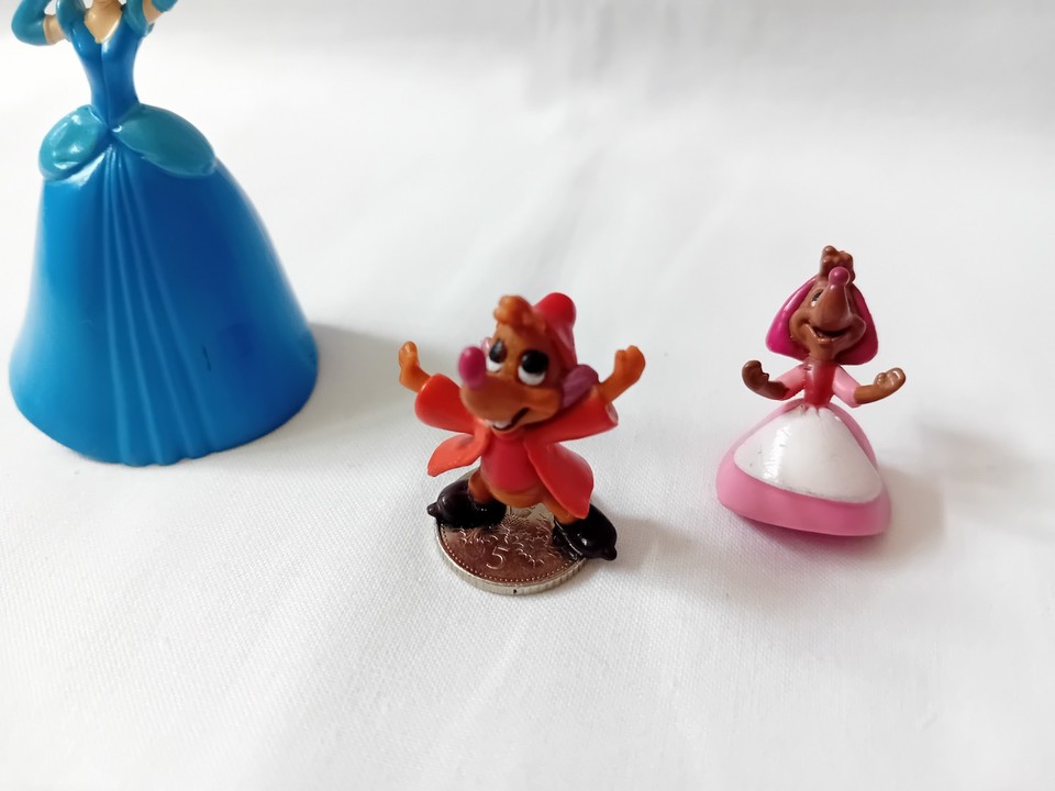 Vintage DISNEY Cinderella 2 Mice Mouse Perla & Gus Minature Figures ...