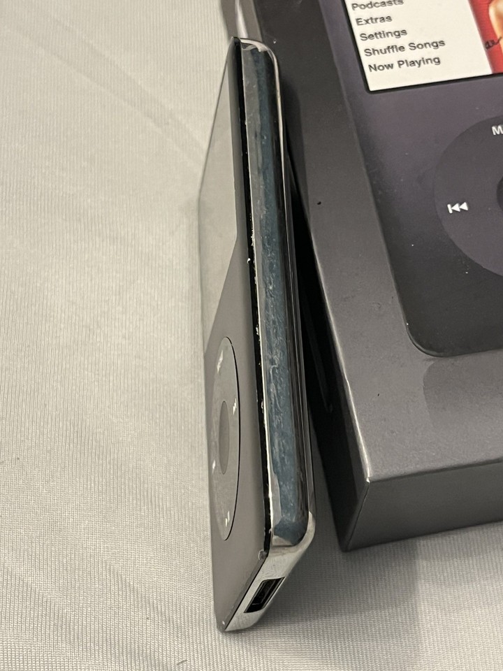 iPod Classic 80GB Model A1238 Product No MB147ZO/A Black - Boxed ...