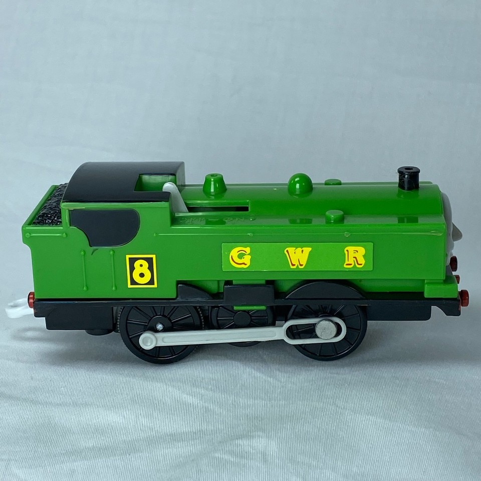 2009 Trackmaster Thomas & Friends Duck #8 GWR Motorized Engine Tested ...