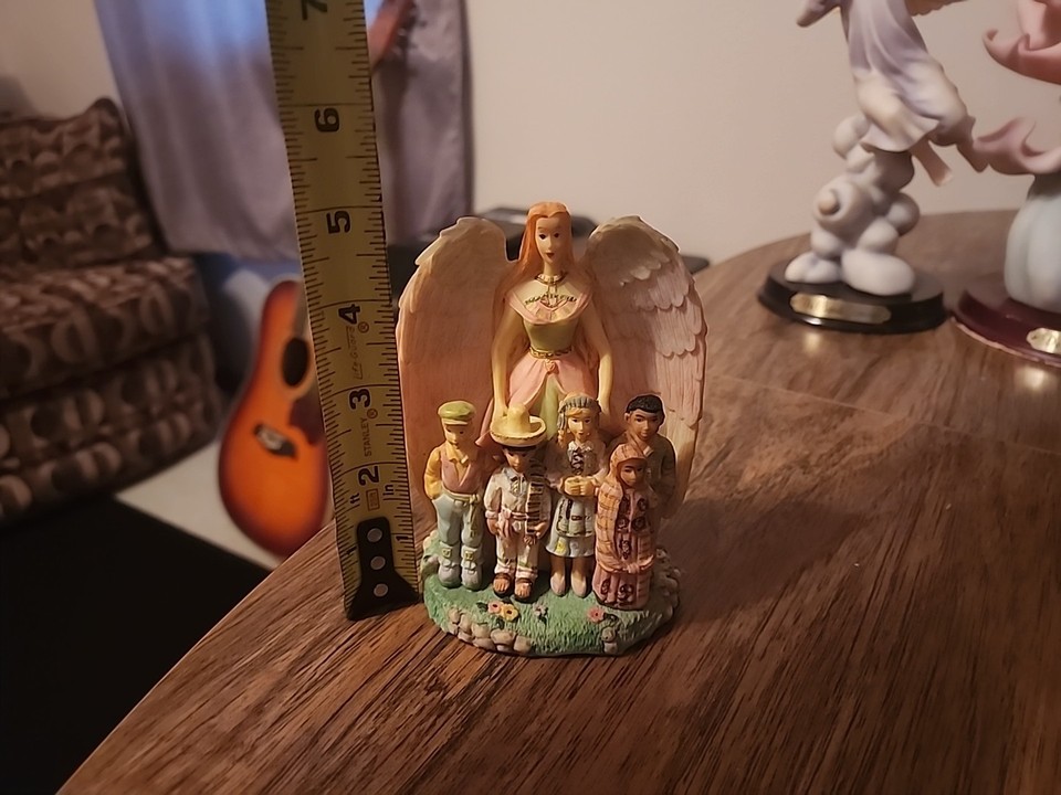 Lot Of 4 Angel Figurines, 2 From DE Capoli Collection, Other 2 Unknown ...