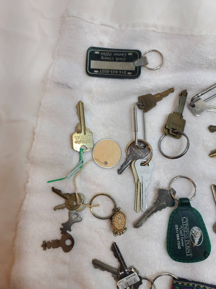 Mixed Lot Of Vintage Keys Steel Brass AUTO House Keychains | eBay