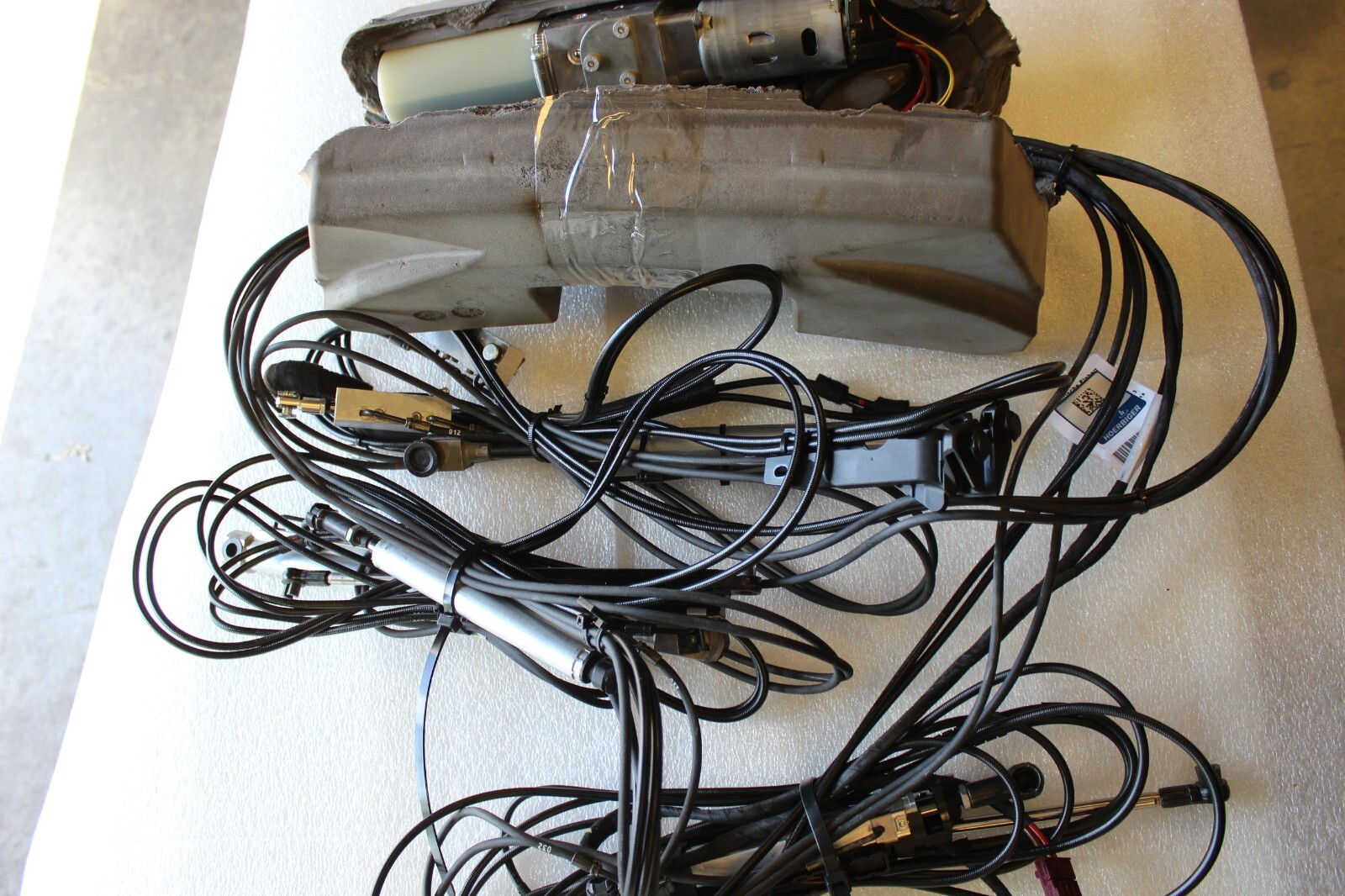 R231 Mercedes Convertible Hard Top Hydraulic System Complete with Pump ...