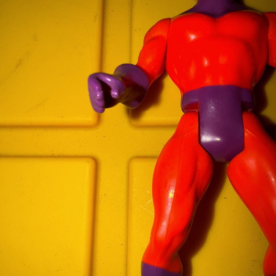 Vintage 1984 Secret Wars Magneto Mattel Action Figure Marvel Universe ...