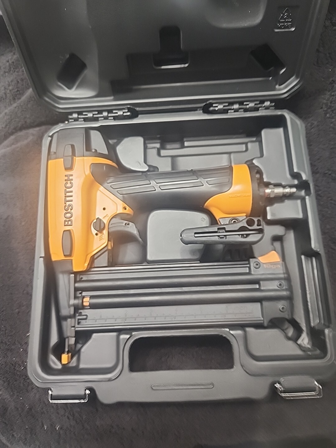 Bostitch 18 Gauge Brad Nailer BT1855 | eBay