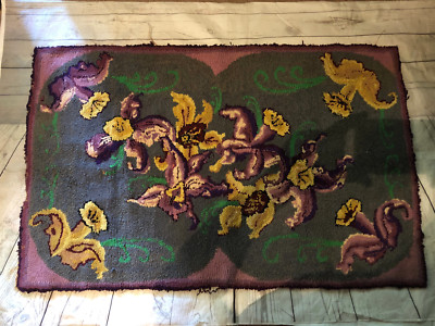 VTG Wanda Roe Hand Designed Hooked 30” X 45” Purple Orchid Area Rug ...