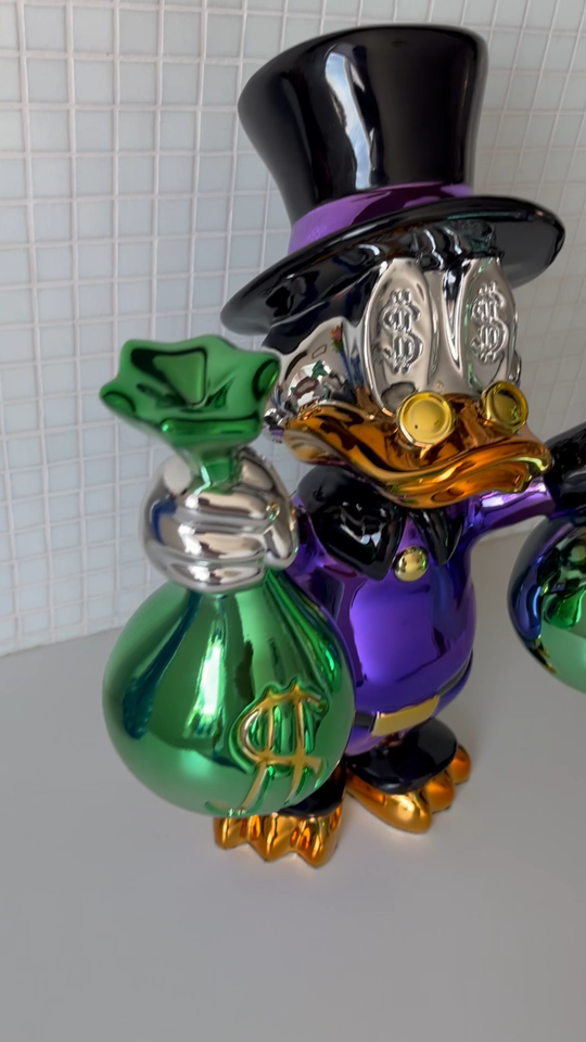 masterpiece VERY BIG Scrooge McDuck SCULPTURE POPART LUXURY MONEY ...