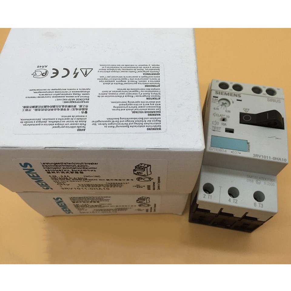 New in box 3RV1011-0HA10 3RV1011 0HA10 Siemens circuit breaker 1 year ...