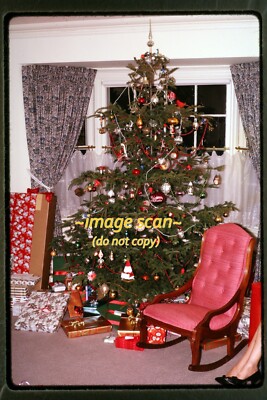 Christmas Tree & Gifts in a House in 1963, Kodachrome Slide aa 21-20a ...