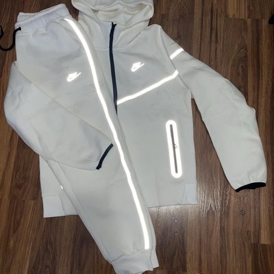 Nike Tech Fleece Reflective white(READ DESCRIPTION) | eBay