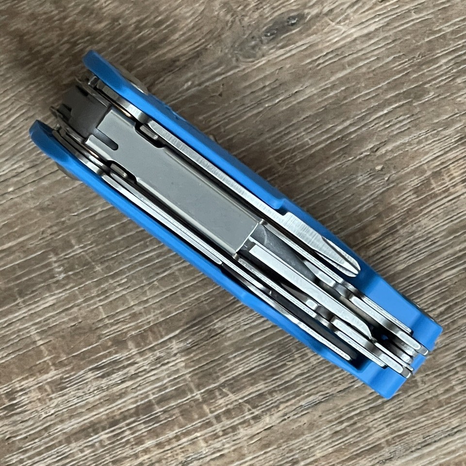 Leatherman Leap Blue multitool. Discontinued | eBay
