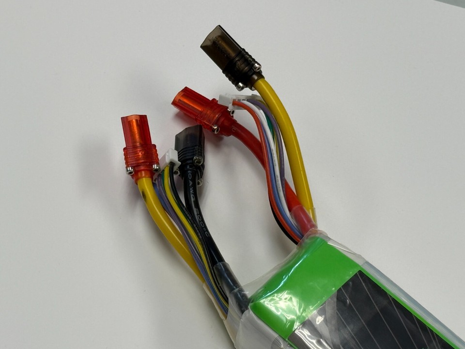 Excellent PULSE 3300mAh 50C 44.4V 12S RC Helicopter LiPo Battery ...