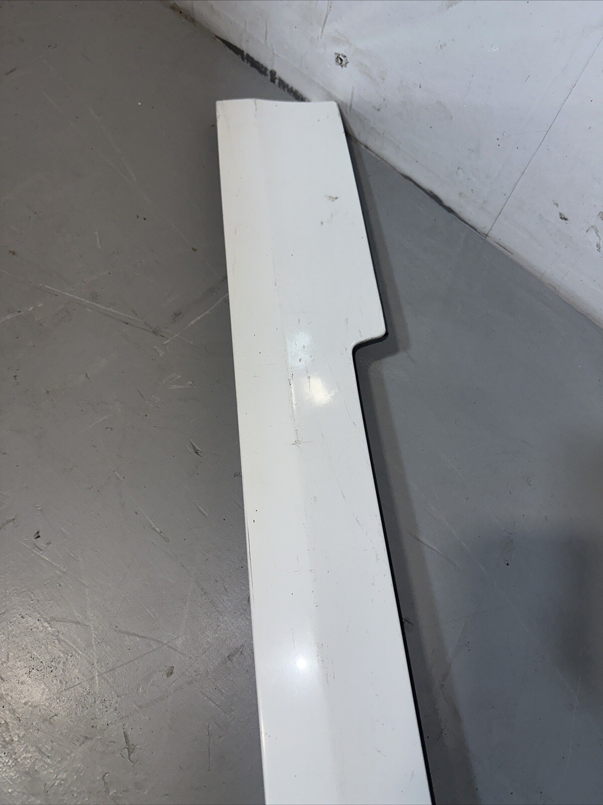 2019 MERCEDES VITO W447 - Left Sliding Door Rail Runner Cover White ...