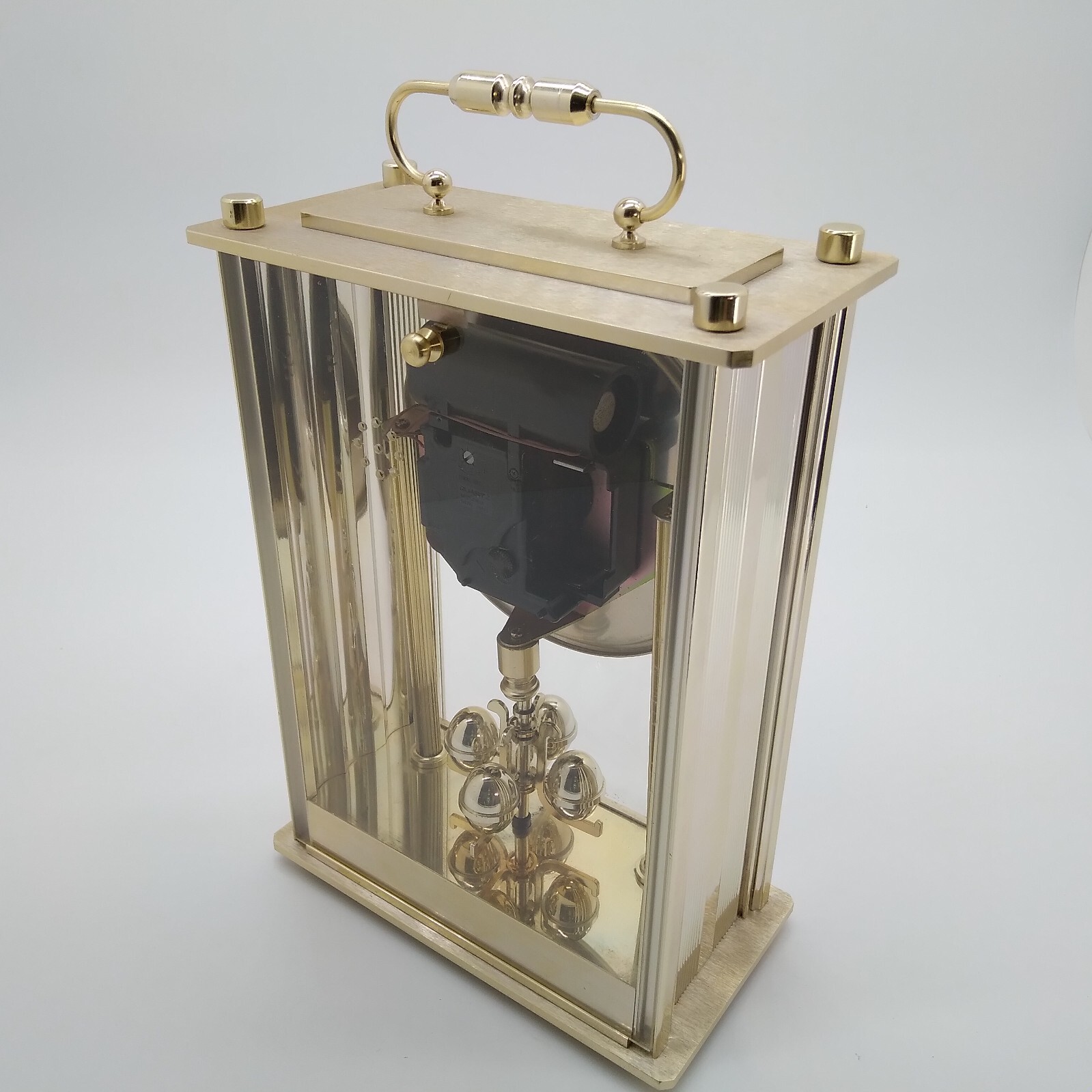 D&A Spinning Pendulum Mantel Clock Vintage Style Battery Operated ...