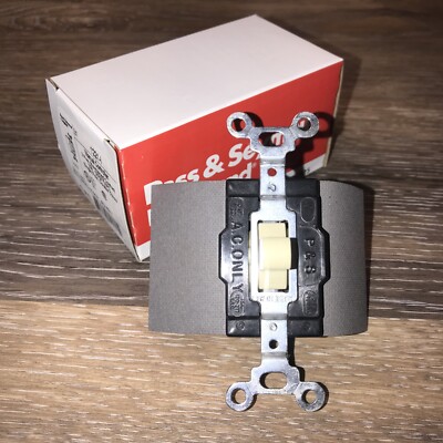 P&S 15amp Ivory Maintained Contact Switch 1-Pole Center-Off Double ...