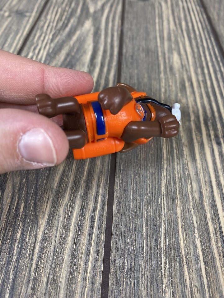 Paw Patrol Pup Buddies Zuma with Bone in Mouth Toy Figurine Replacement ...