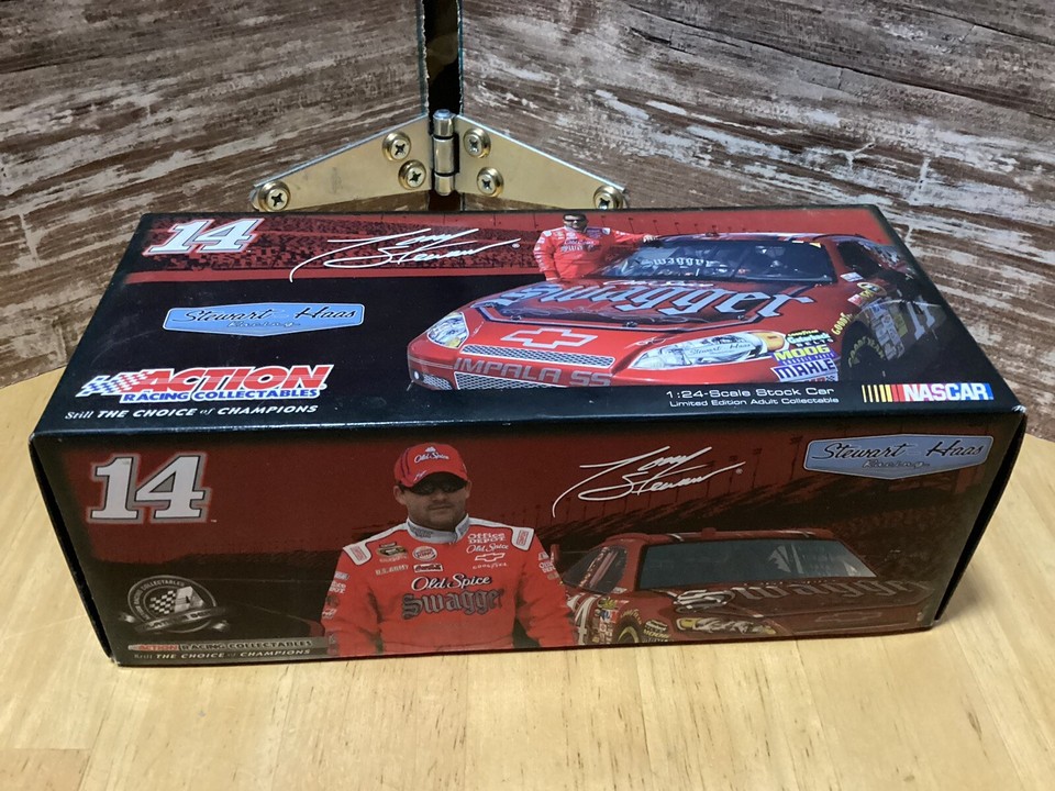 Nascar Tony Stewart 1.24 Diecast #14 Old Spice Swagger 2009 Impala SS ...