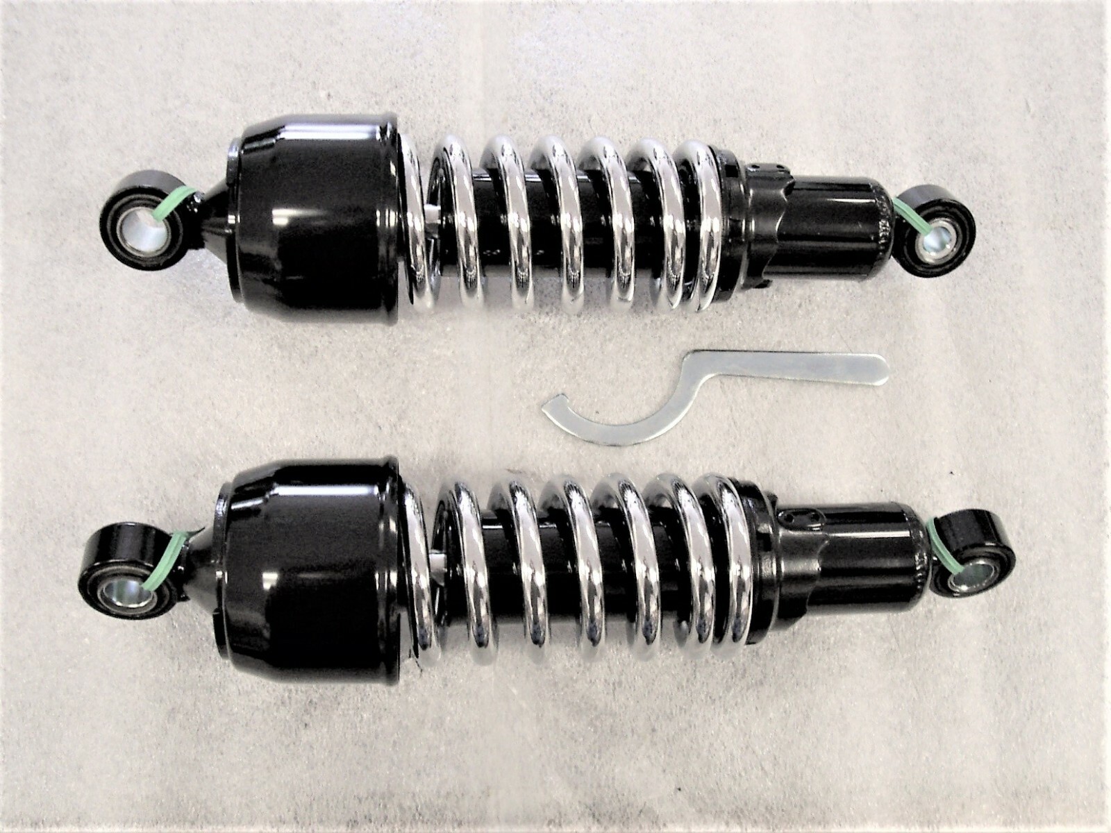Suzuki VS700 - VS800 Intruder S50 Boulevard 11" Heavy Duty Short Shocks ...