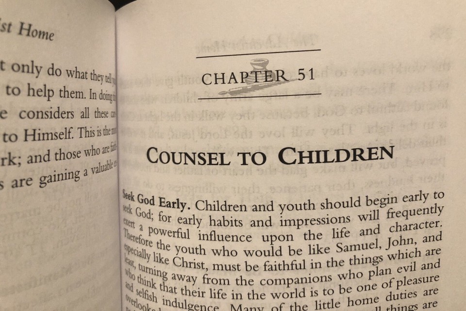 The Adventist Home Ellen G White 1980 Review and Herald SDA Spirit of ...