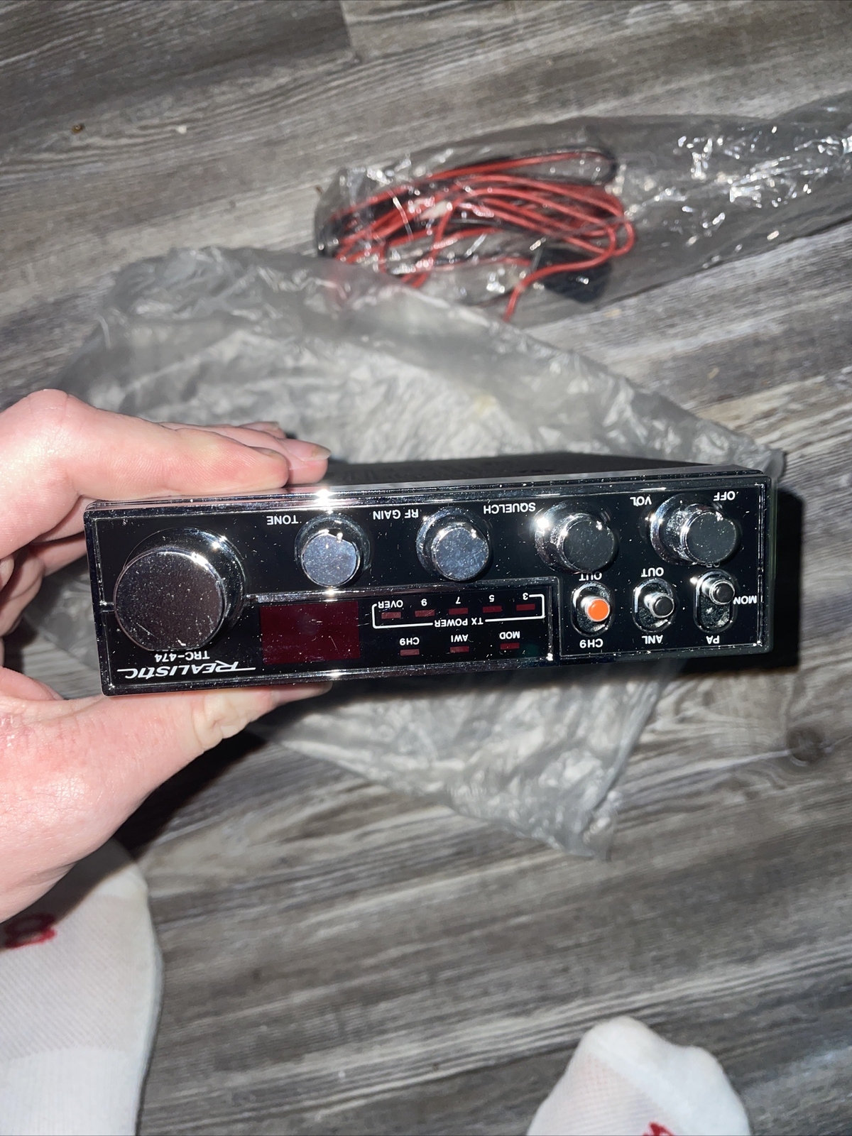 Vintage Realistic CB Radio Trc-474 40 Channels Transceiver With Mic 12v ...