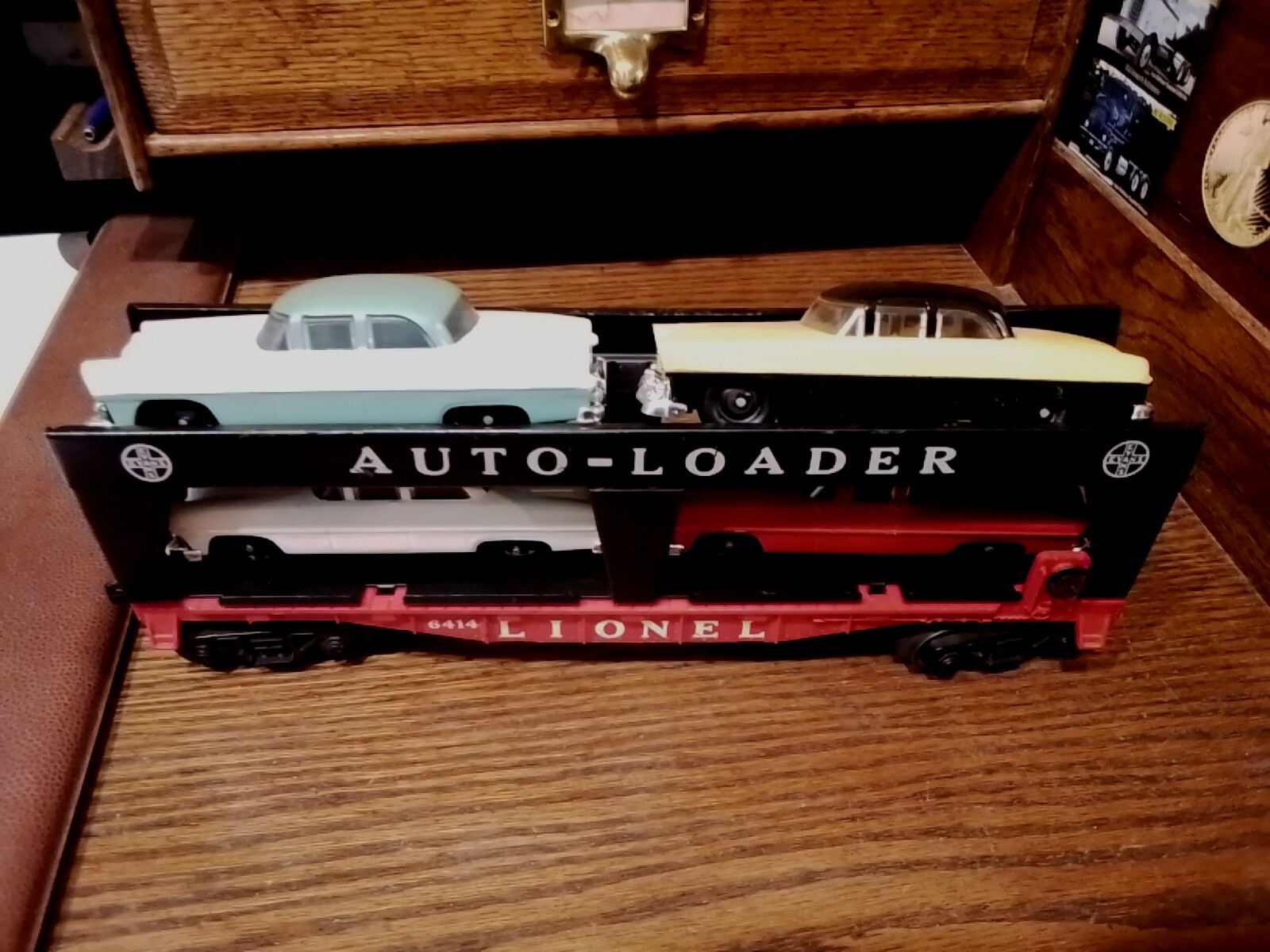 Lionel 6414 Evans Auto Loader with Madison Hardware Cars - 2 Custom ...