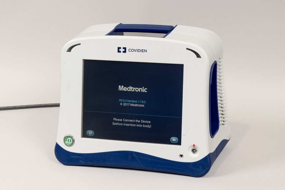 Medtronic ClosureFast RFG3 radiofrequency generator - Available at ...