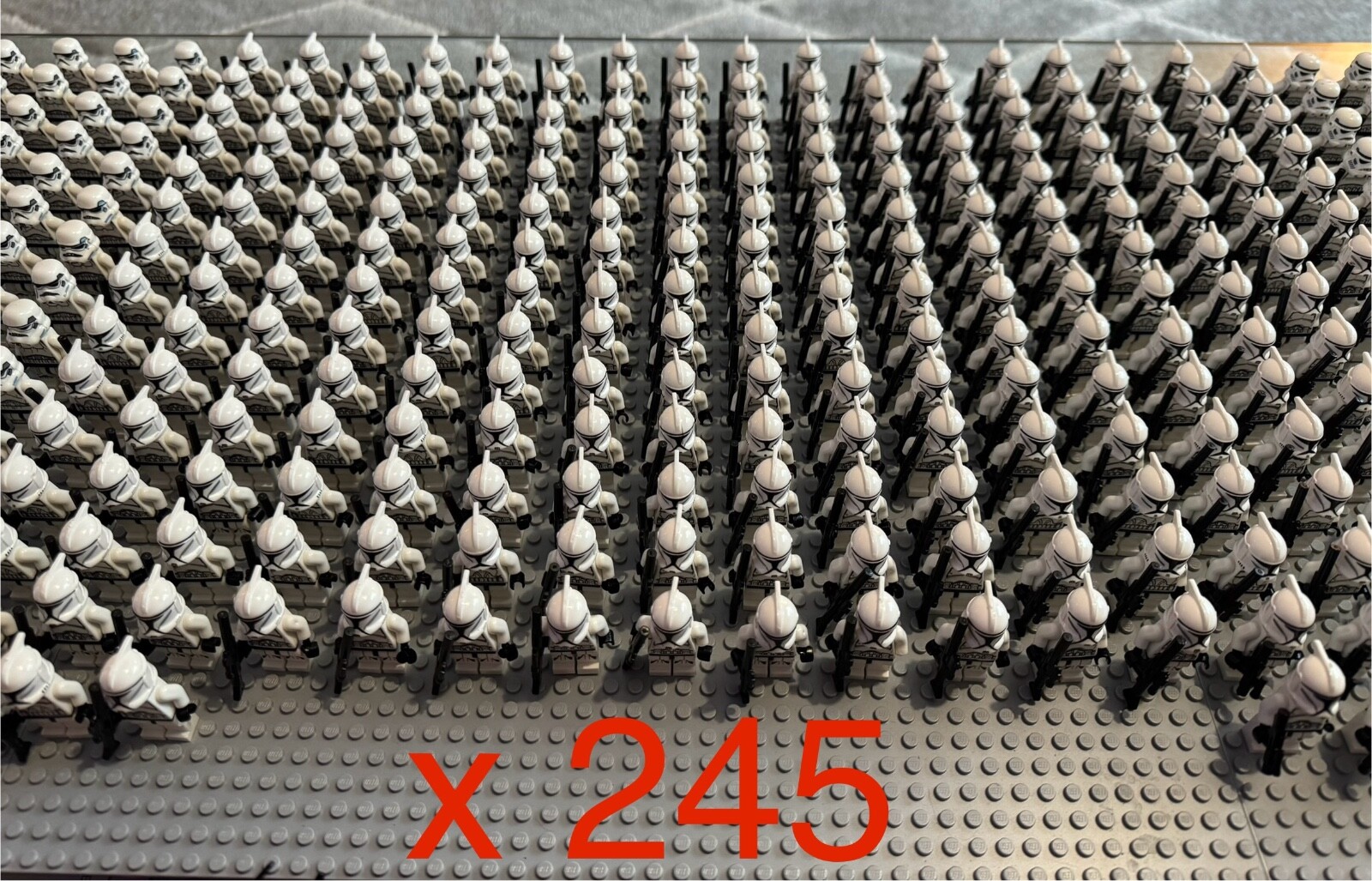 Clone & Stormtrooper Army, Jedi & Sith, 560 Minifigures total, NOT Real ...