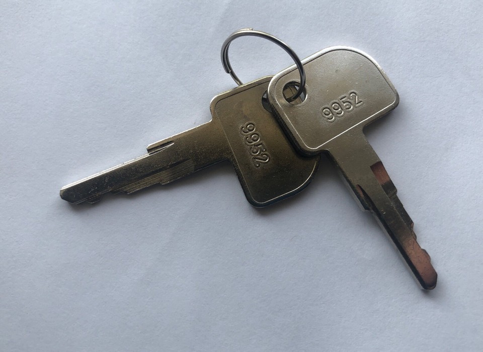 New Set Of Keys 9952 IBM Keys for Cash Drawer, Display, Keyboard Locks ...