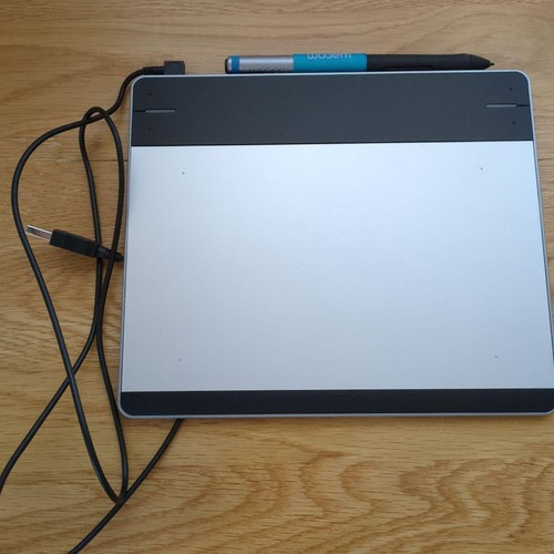 Wacom CTL-480 Intuos Small Creative Pen Tablet set Used JAPN | eBay