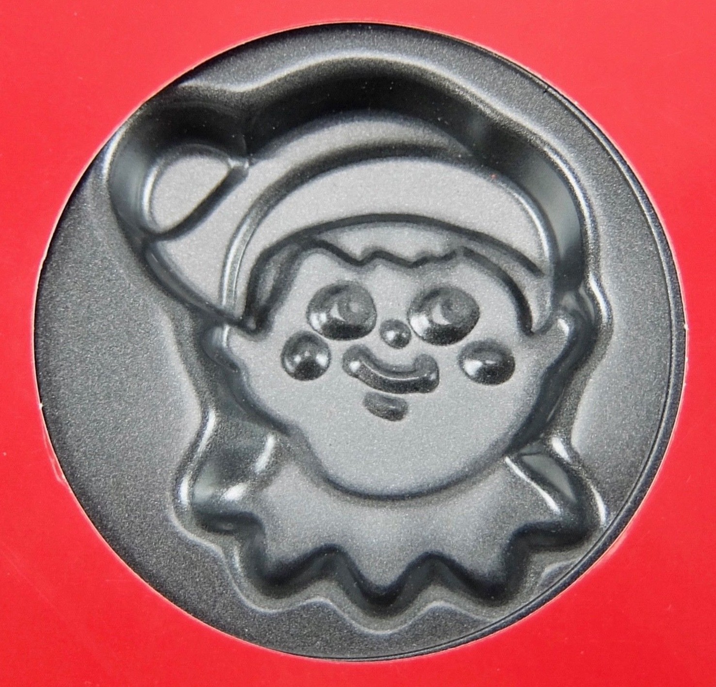 Wilton Christmas Cookie Mold Pan Elf on the Shelf Nonstick Makes 12 ...